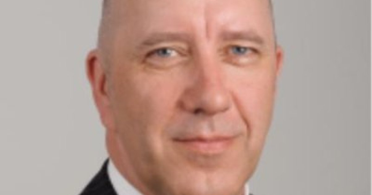 Ian Henderson | Planon