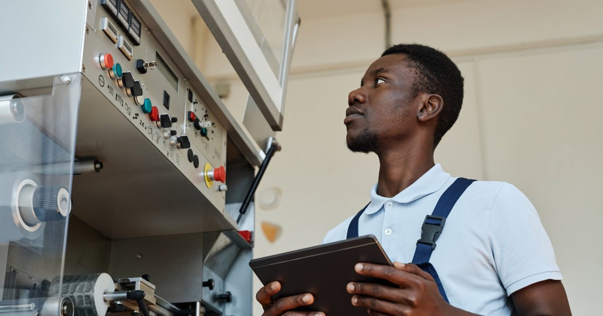 Predictive Service in FSM: Free Webinar + Expert E-Book | Planon